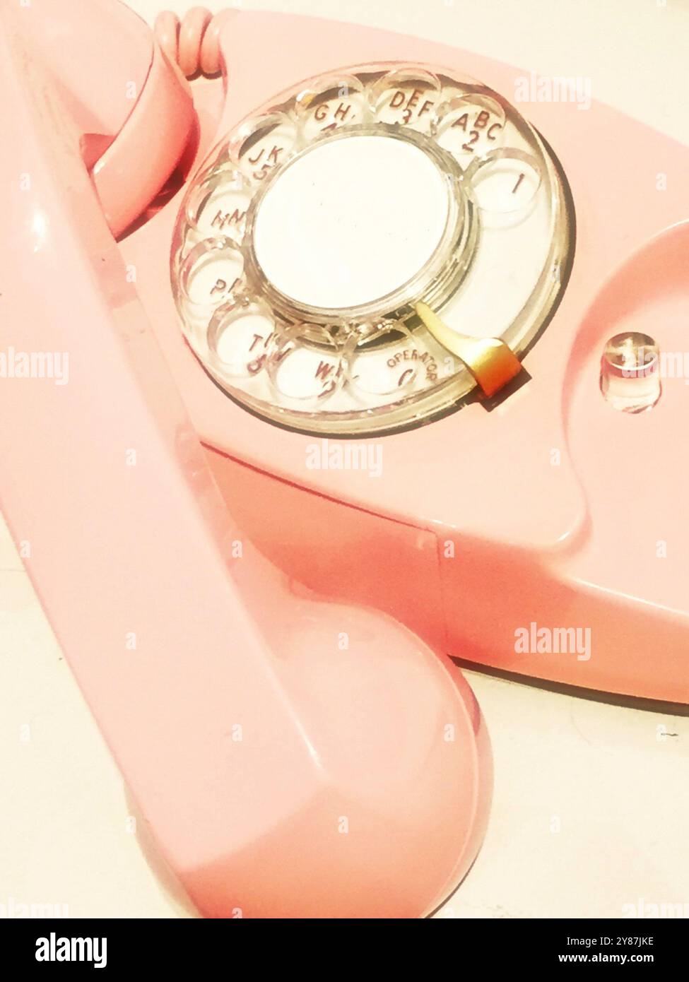 Old pink telephone rotary hi-res stock photography and images - Alamy
