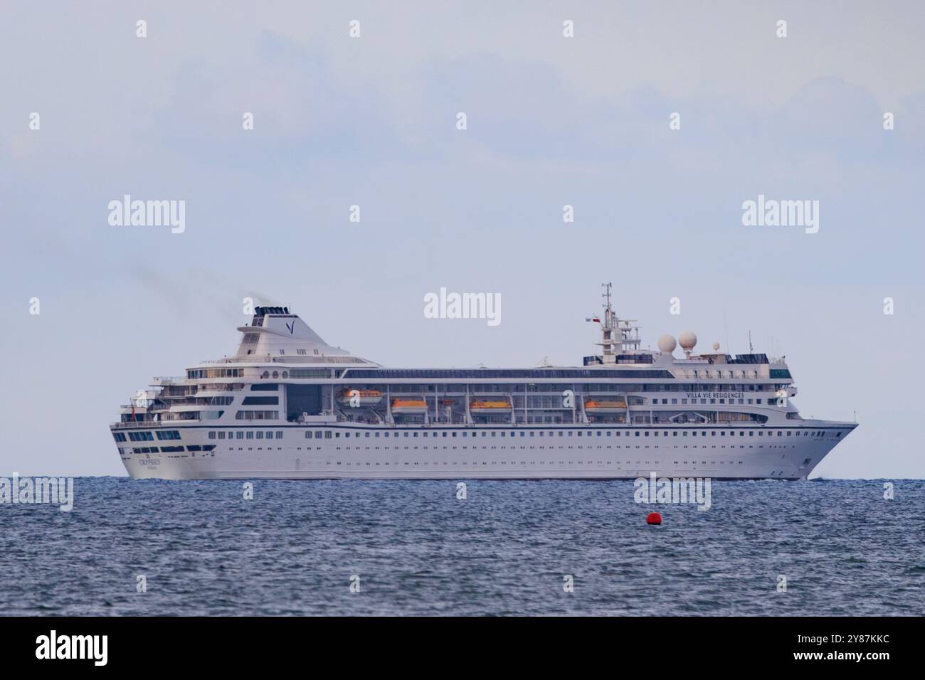 Villa Vie Odyssey cruise ship leaving Belfast Lough after being ...