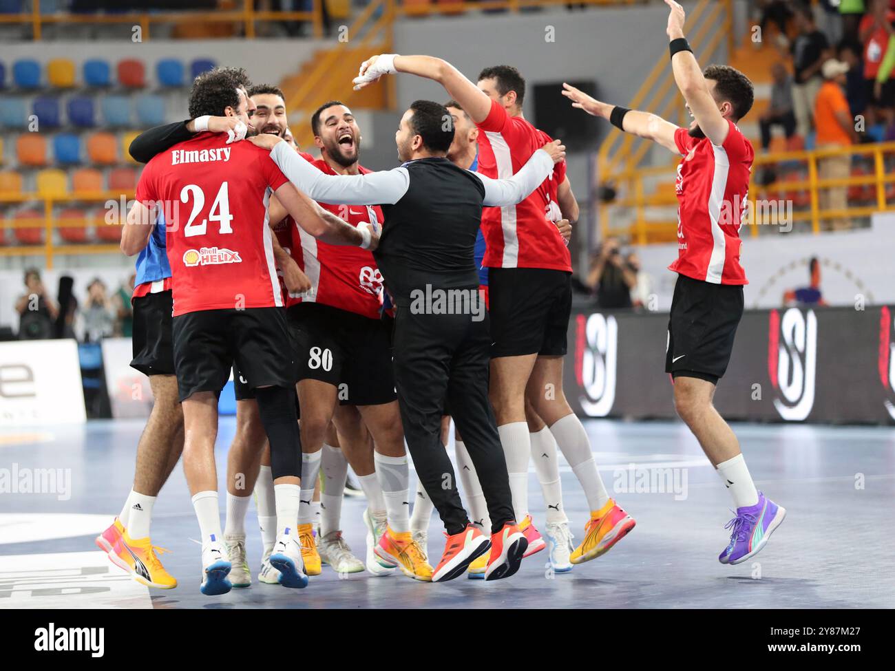 Neu Kairo, Egypt. 03rd Oct, 2024. Handball: IHF Super Globe, final ...