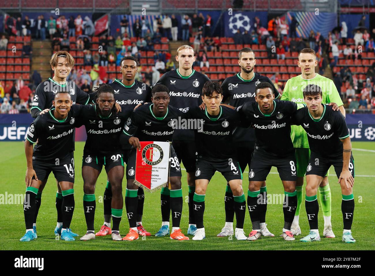 Feyenoord team group feyenoord fc hi-res stock photography and images ...