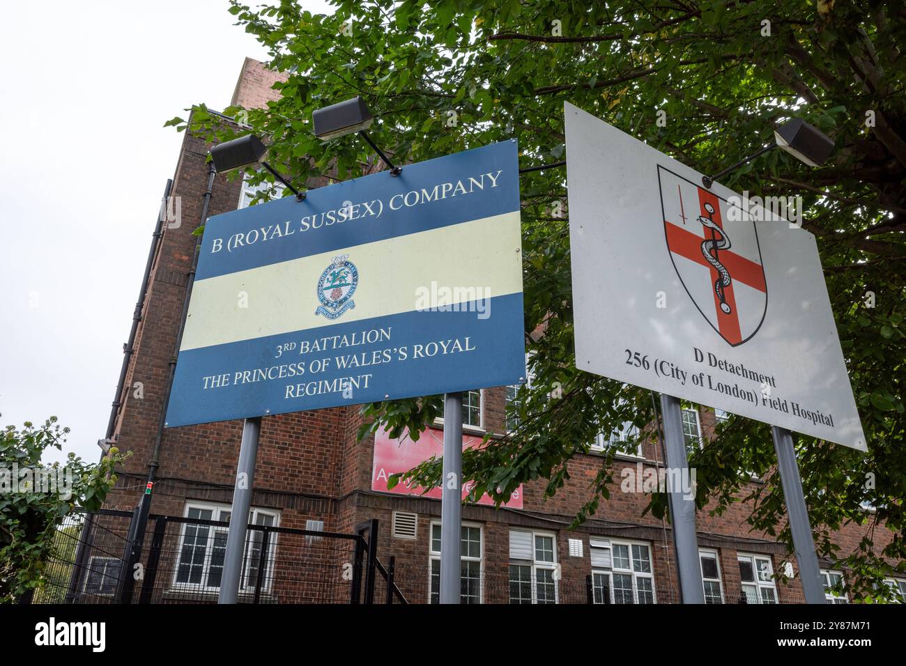 Quebec barracks hi-res stock photography and images - Alamy