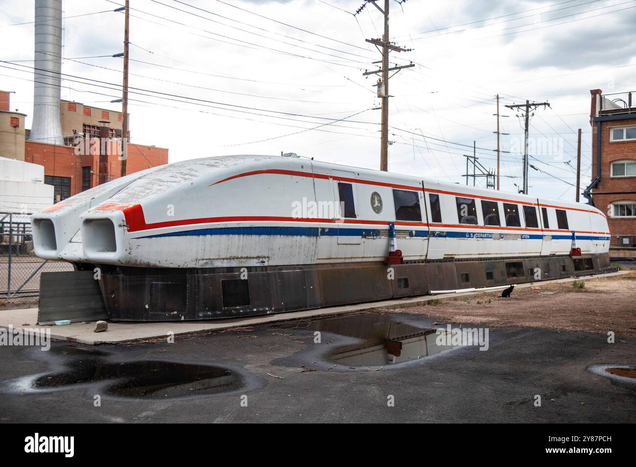 Tracked levitated research vehicle hi-res stock photography and images ...