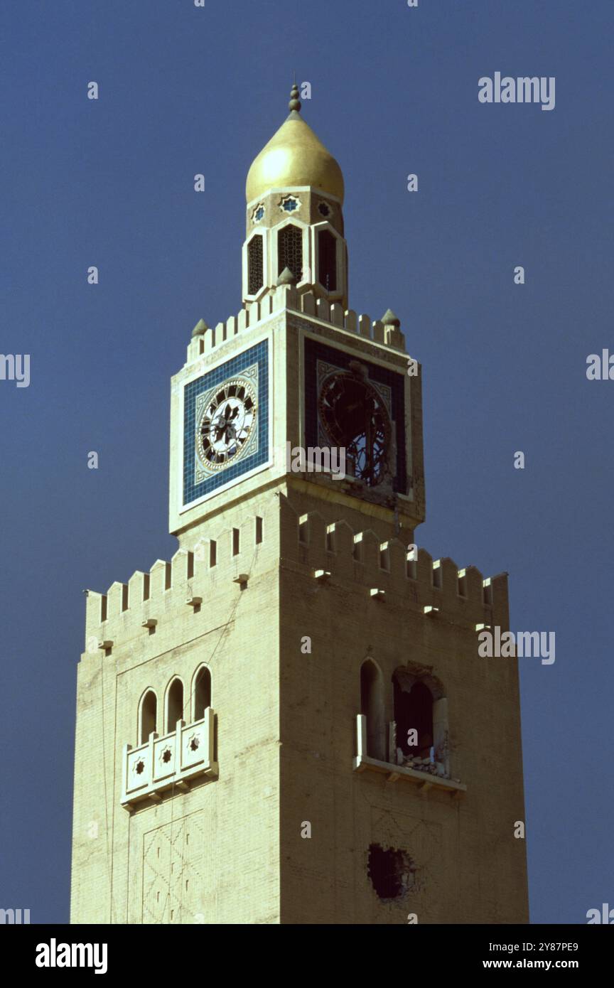 First Gulf War: 8th March 1991 The destroyed clock on the iconic 34 ...