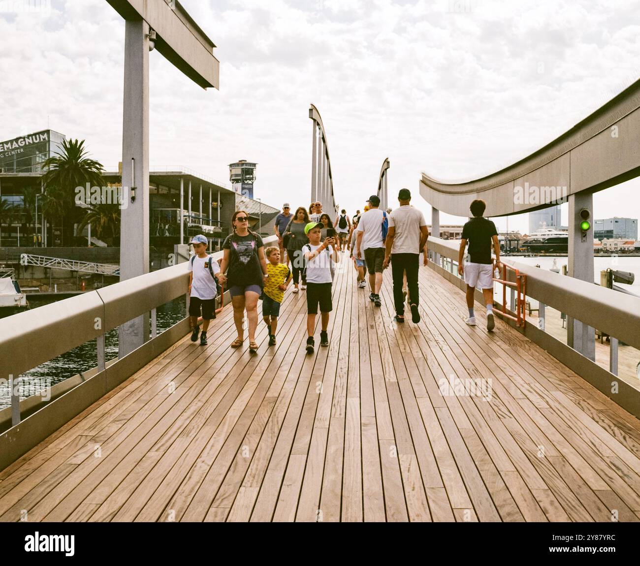 Barcelona rambla mar hi-res stock photography and images - Alamy
