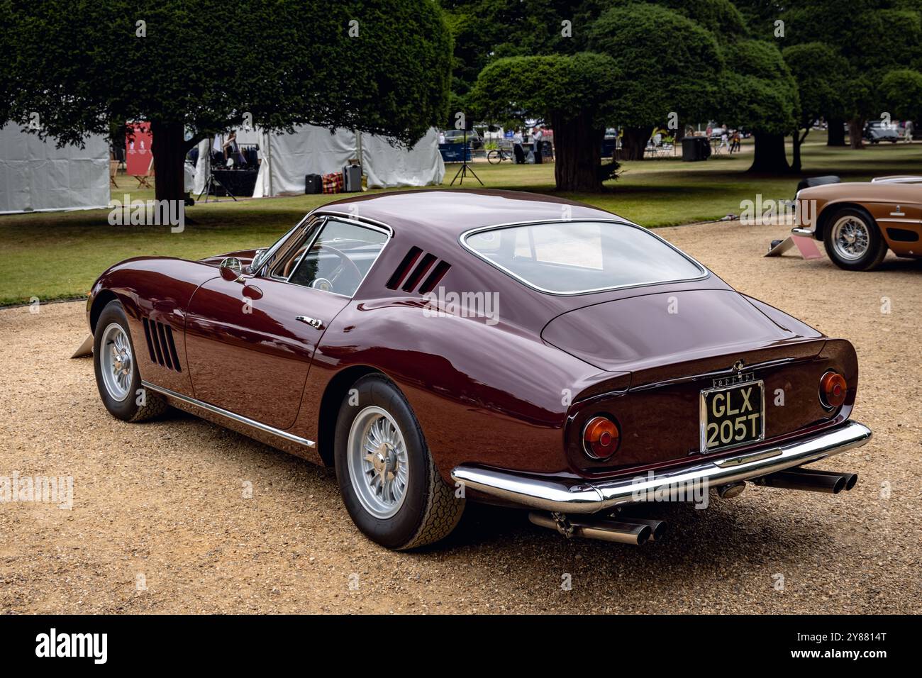Maroon ferrari hi-res stock photography and images - Alamy