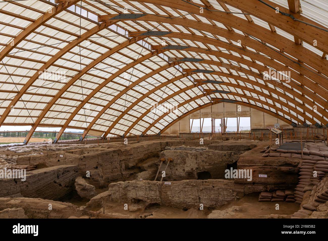Catalhoyuk is oldest town in world with large Neolithic and ...
