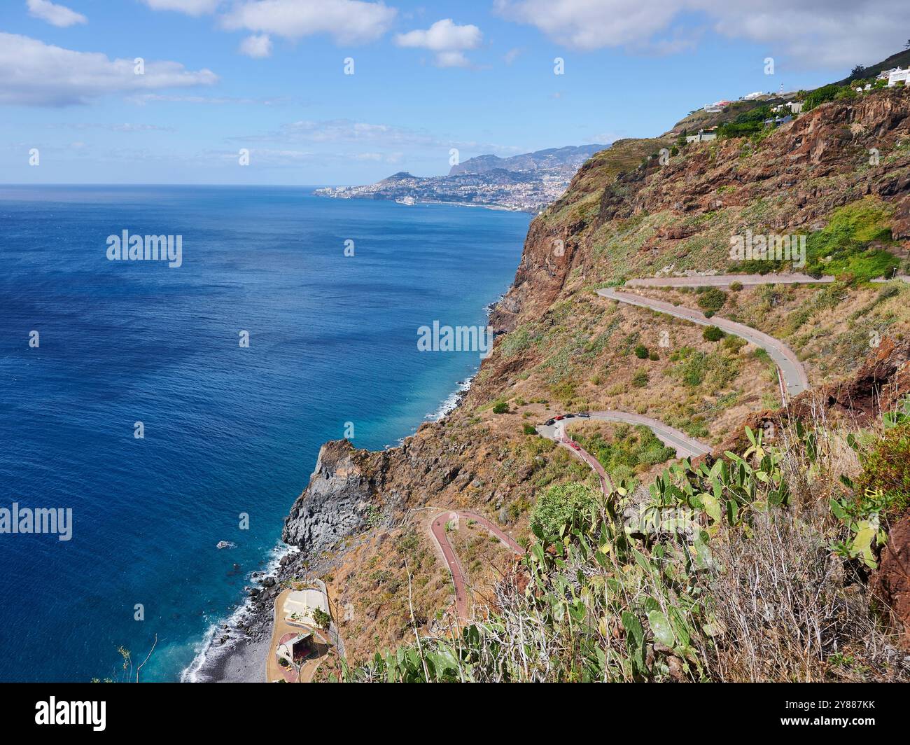 ocean bay near caniço, madeira Stock Photo - Alamy