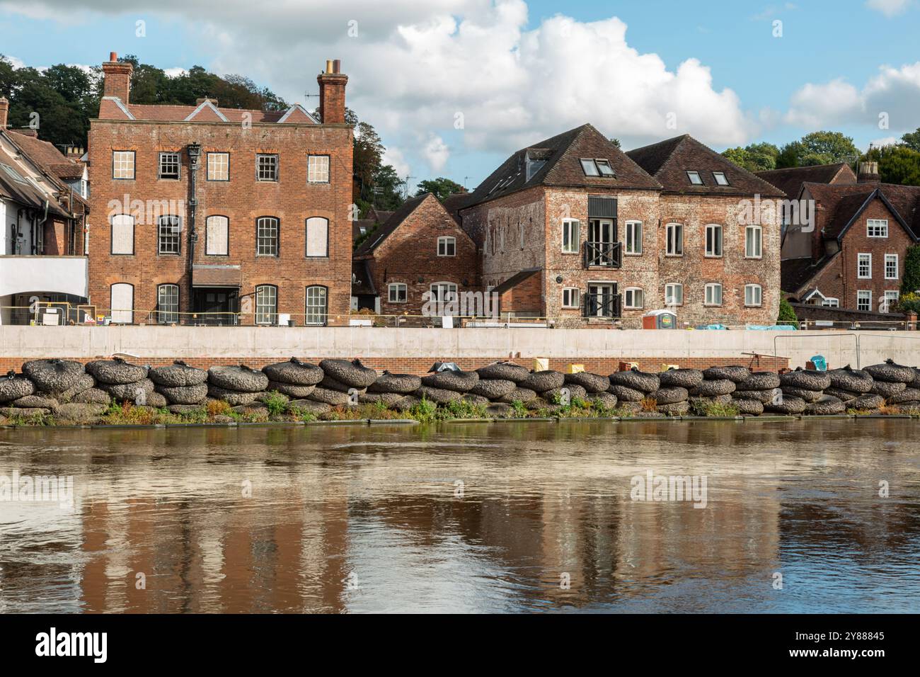Flood defences along the River Severn at Bewdley, Worcestershire, UK ...