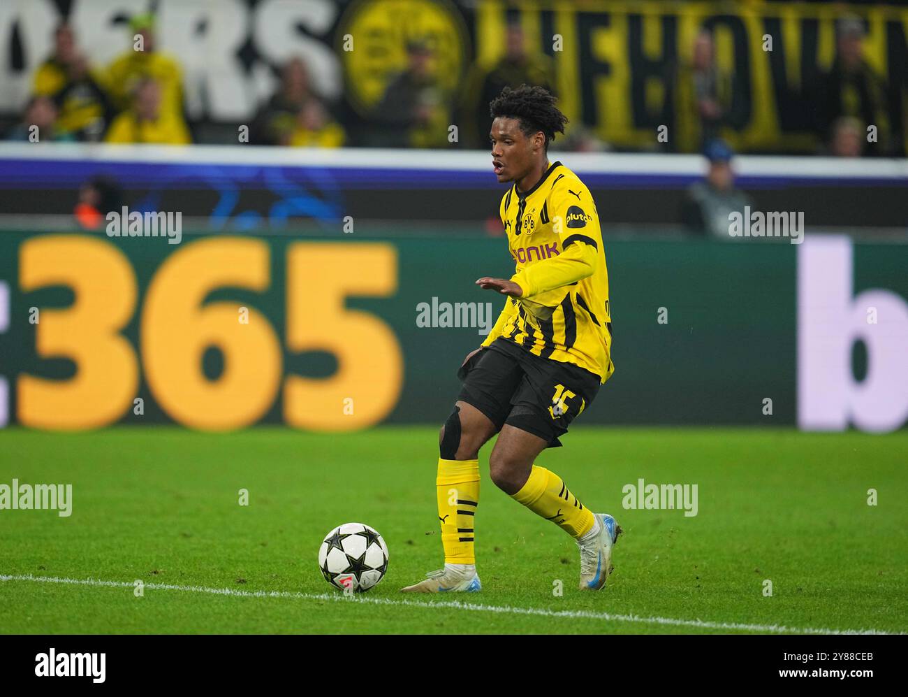 Dortmund, Germany. 1 October, 2024. Julian Duranville during the ...