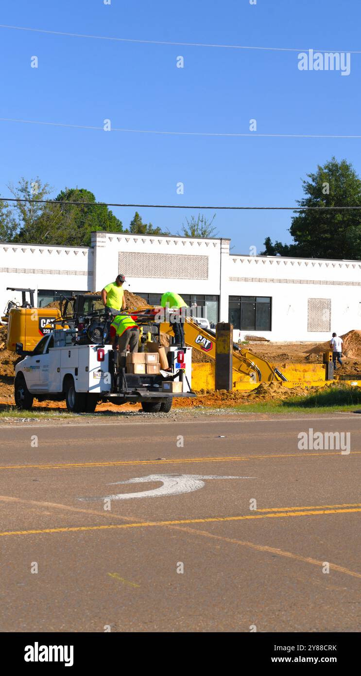 Construction site trailers hi-res stock photography and images - Alamy