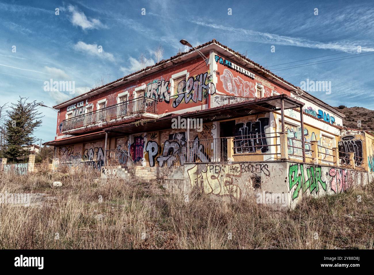 Abandoned restaurant with graffiti Stock Photo - Alamy