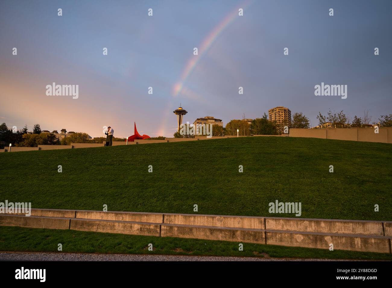 Seattle, USA. 1 Nov, 2023. Seattle rainbow over the space needle from ...