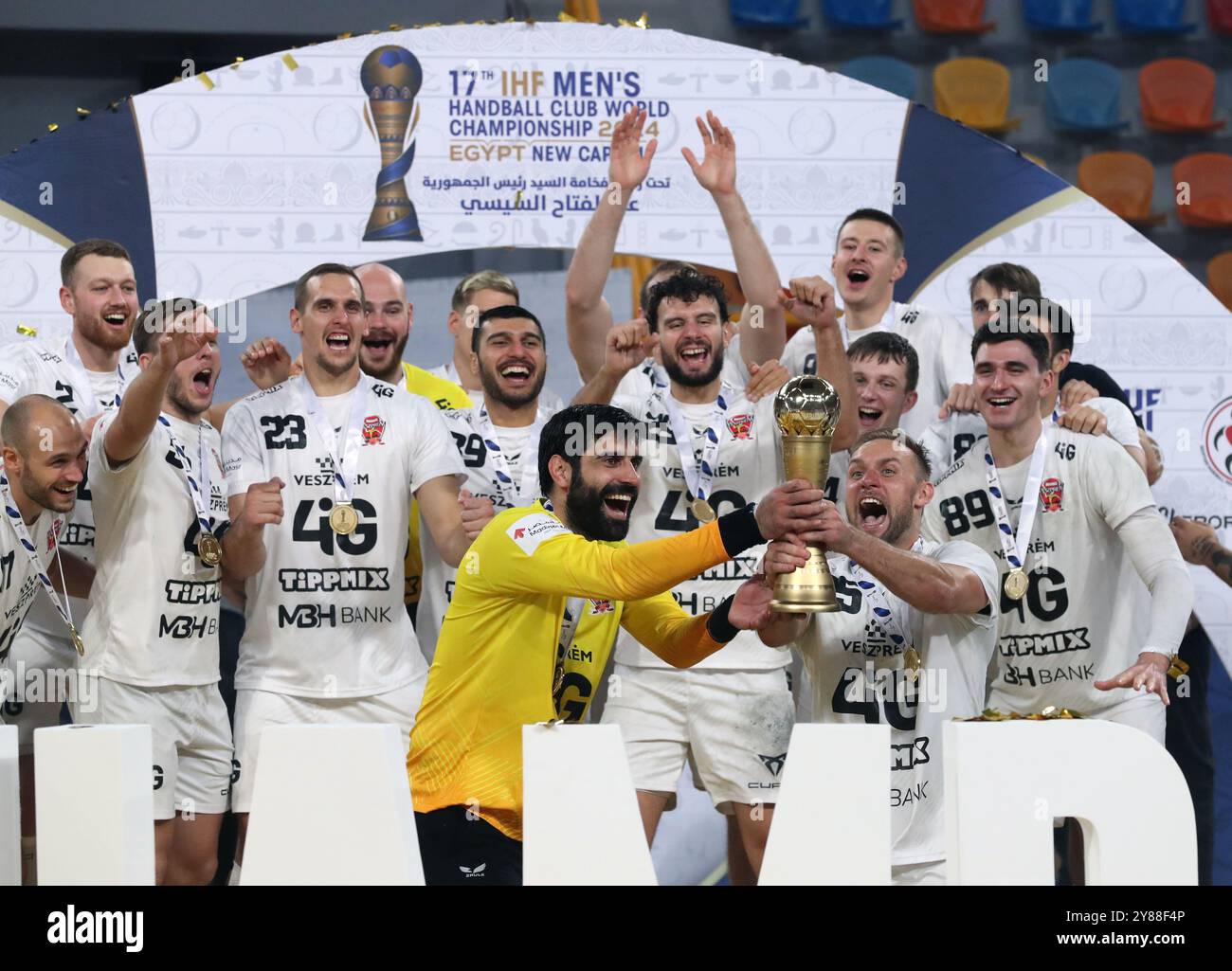 Neu Kairo, Egypt. 03rd Oct, 2024. Handball: IHF Super Globe, Final ...