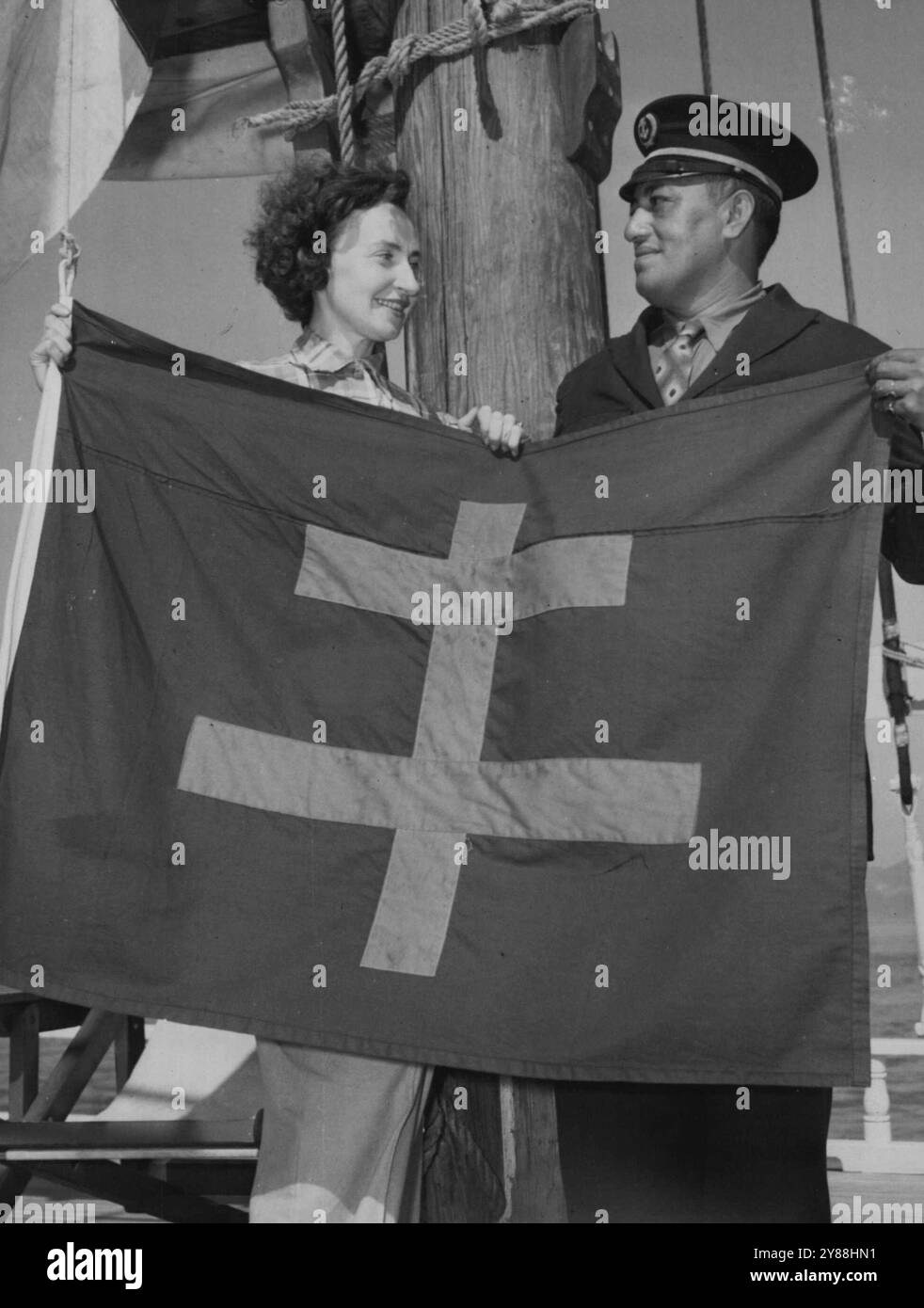 Free France Flag Reaches San Francisco -- Francois Teuinatua, Super ...