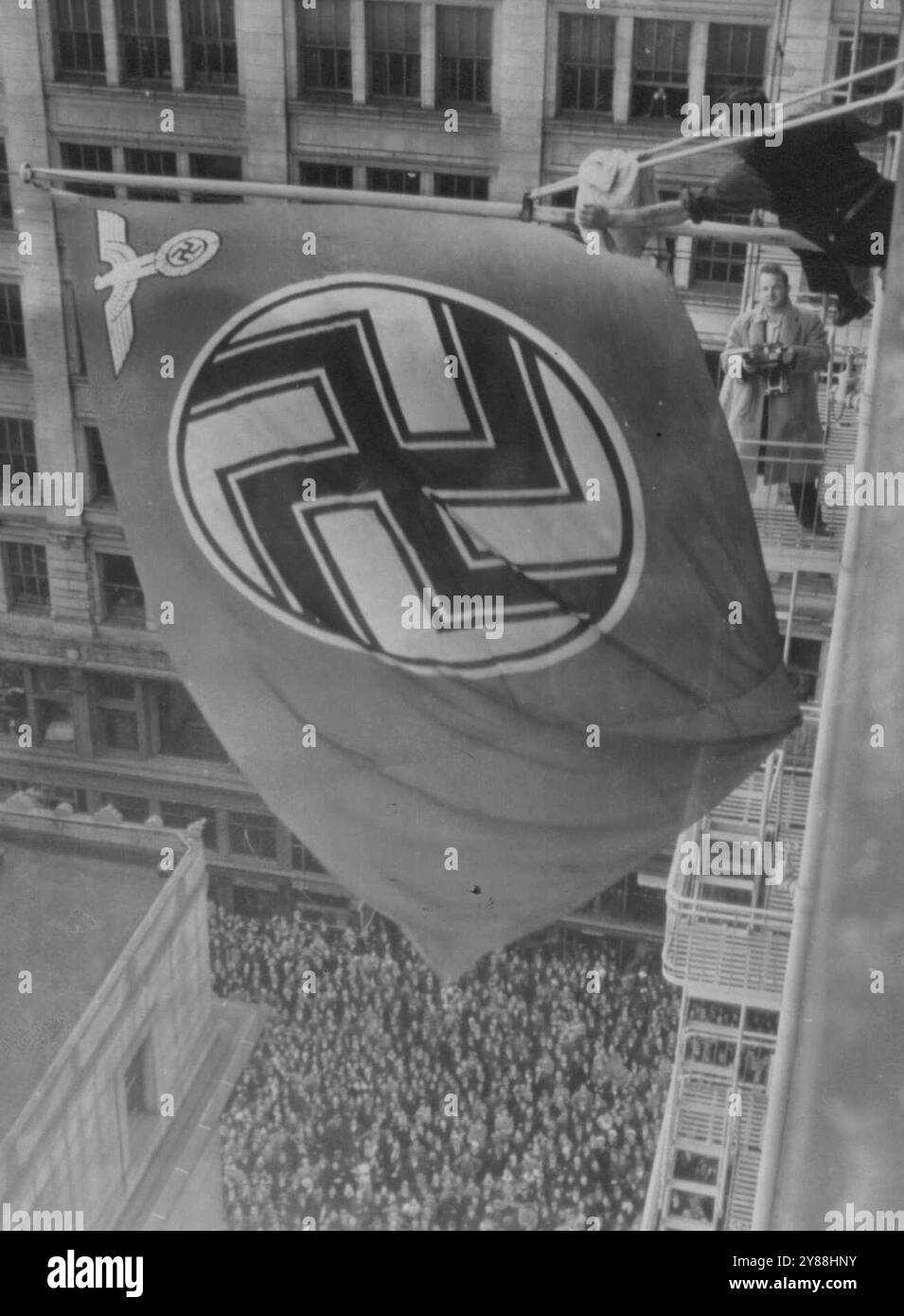 Huge flags with swastika Black and White Stock Photos & Images - Alamy