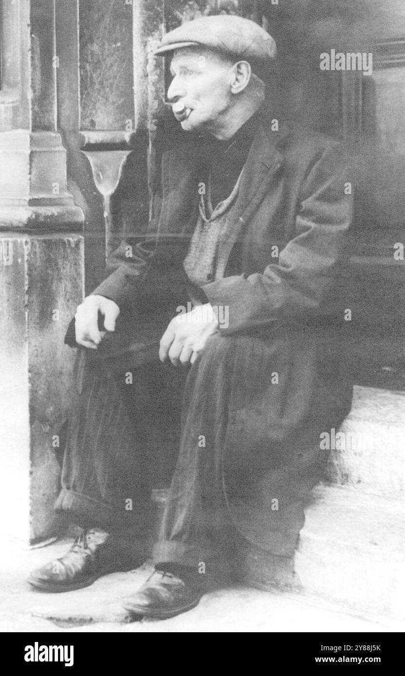 Mr robert findlay hi-res stock photography and images - Alamy