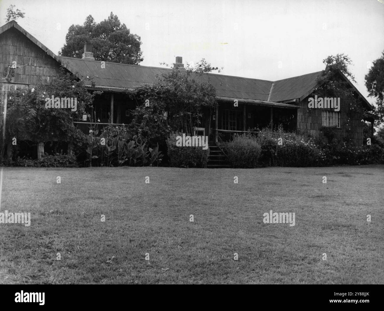 Mweiga hi-res stock photography and images - Alamy