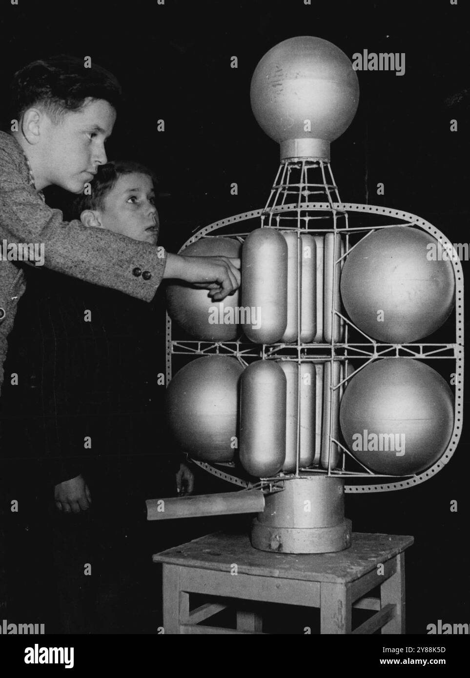 D.M. Frid. June 18, 1954. (Photo by Paul Popper Ltd Stock Photo - Alamy