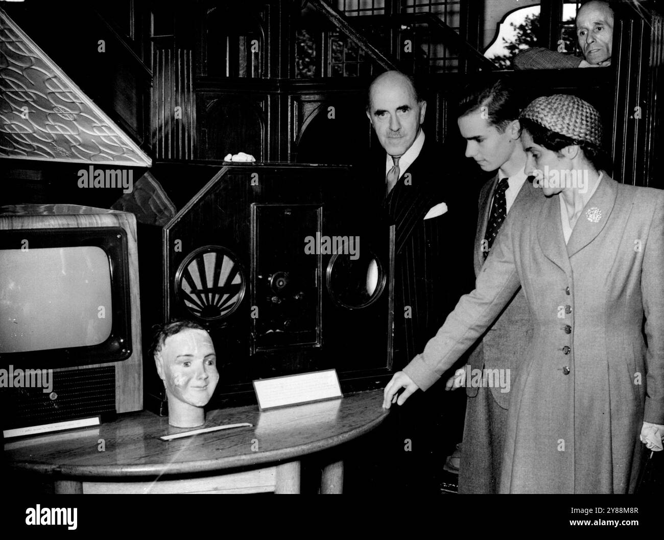 Mr john logie baird hi-res stock photography and images - Alamy