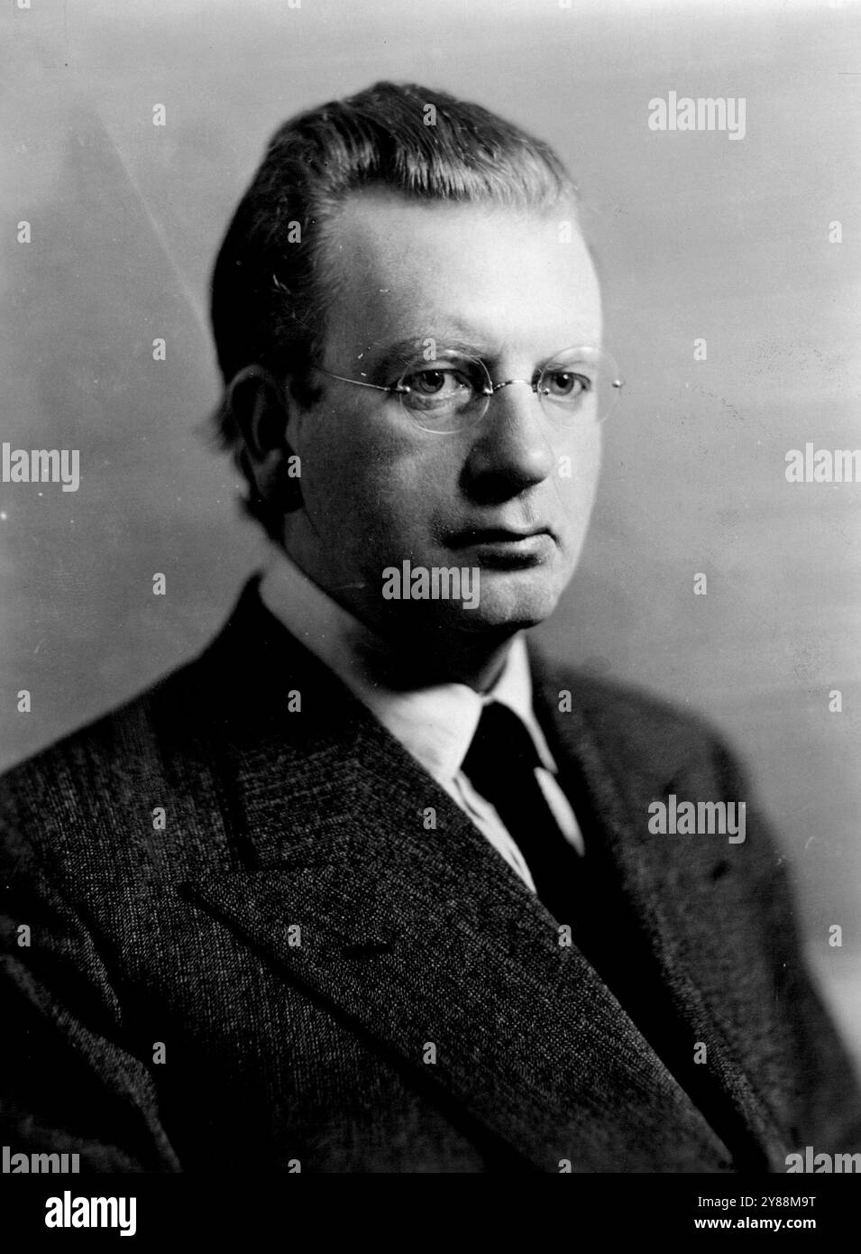 Mr john logie baird hi-res stock photography and images - Alamy
