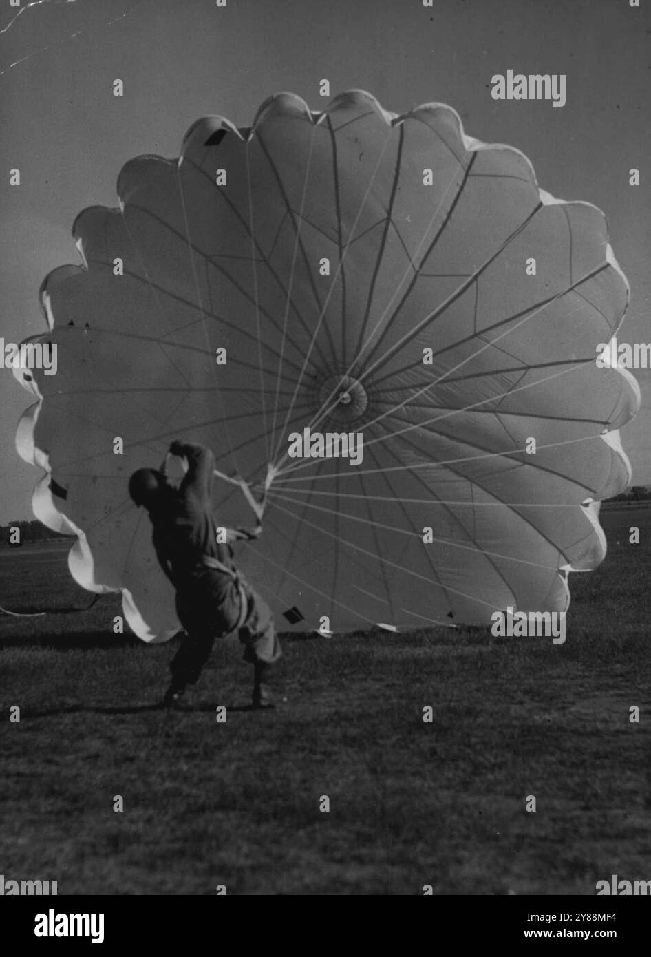 Aviation 932B - Australia Paratroops (See Also: Australian Army File ...