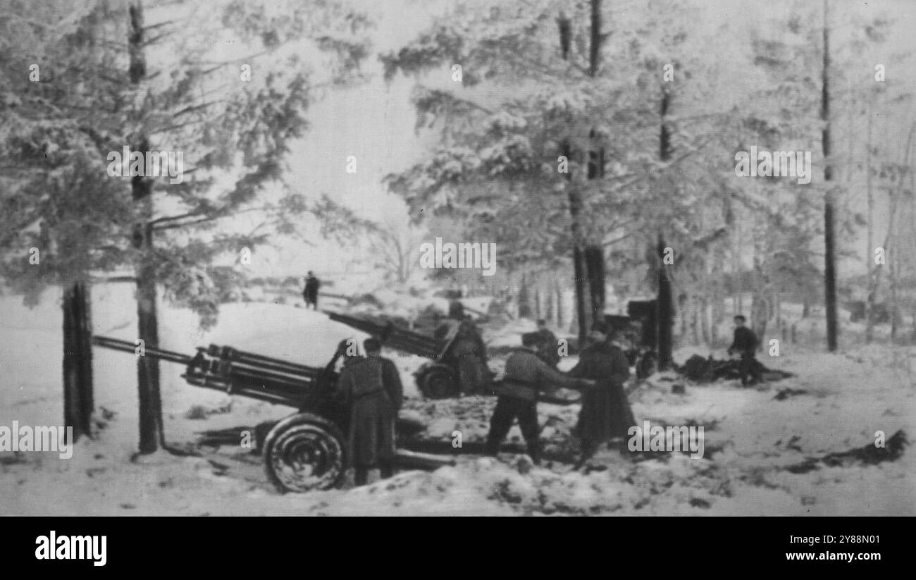 Vitebsk Direction. This is the battery of guards captain M. Ponomaryov ...