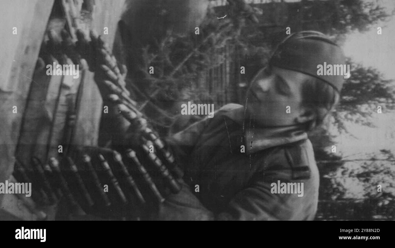 Towards Vitebsk. Corporal Klavdia Danilova of the guards, a gunner on ...