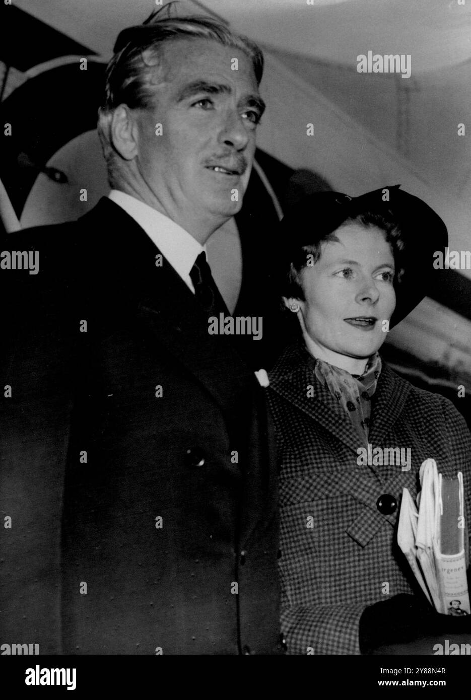 Anthony eden hat hi-res stock photography and images - Alamy