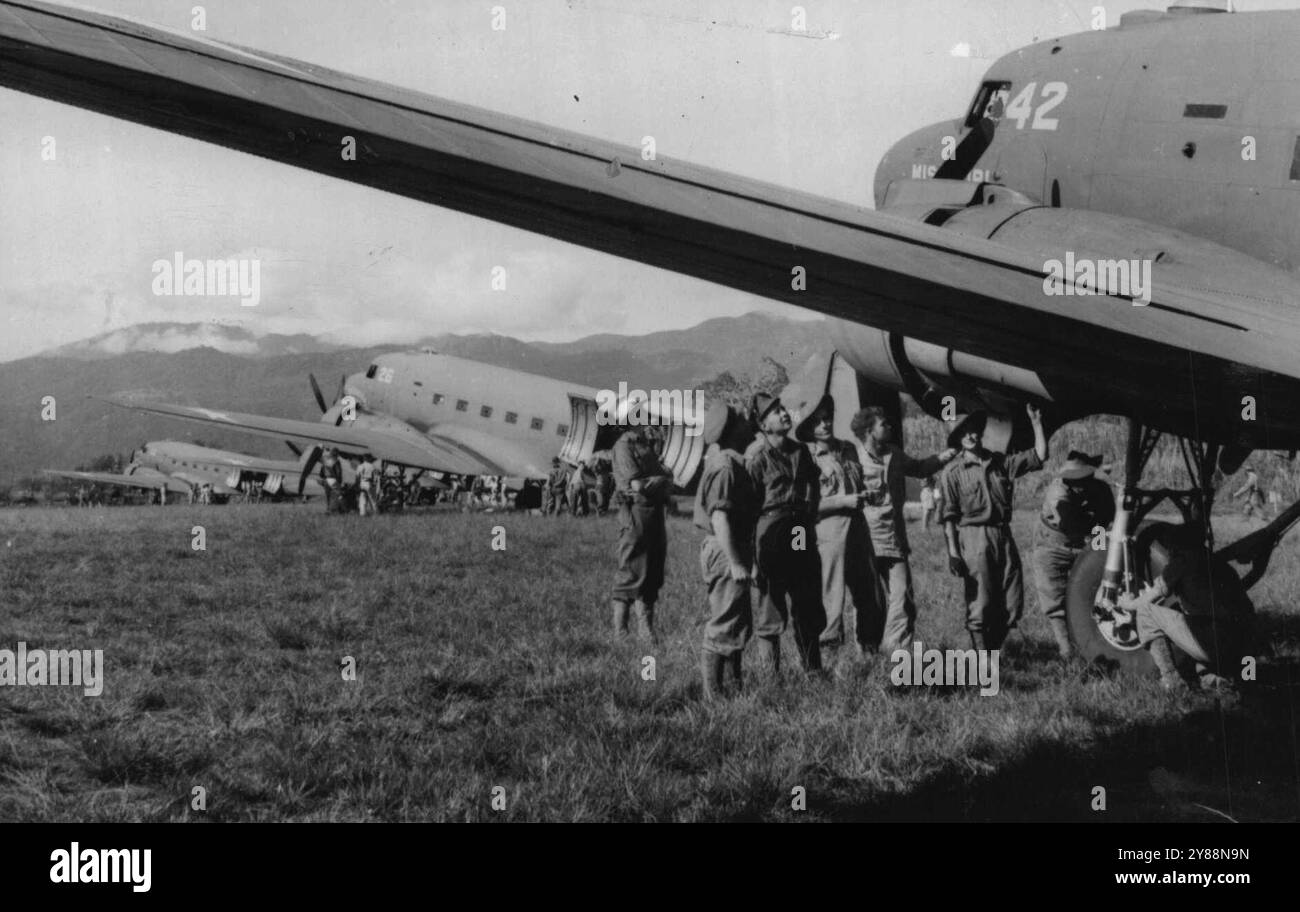 Vintage military ground transport hi-res stock photography and images ...