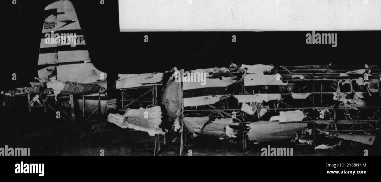 Reconstruction Of The Wreckage Of The Elba Comet -- ***** and Tail unit ...