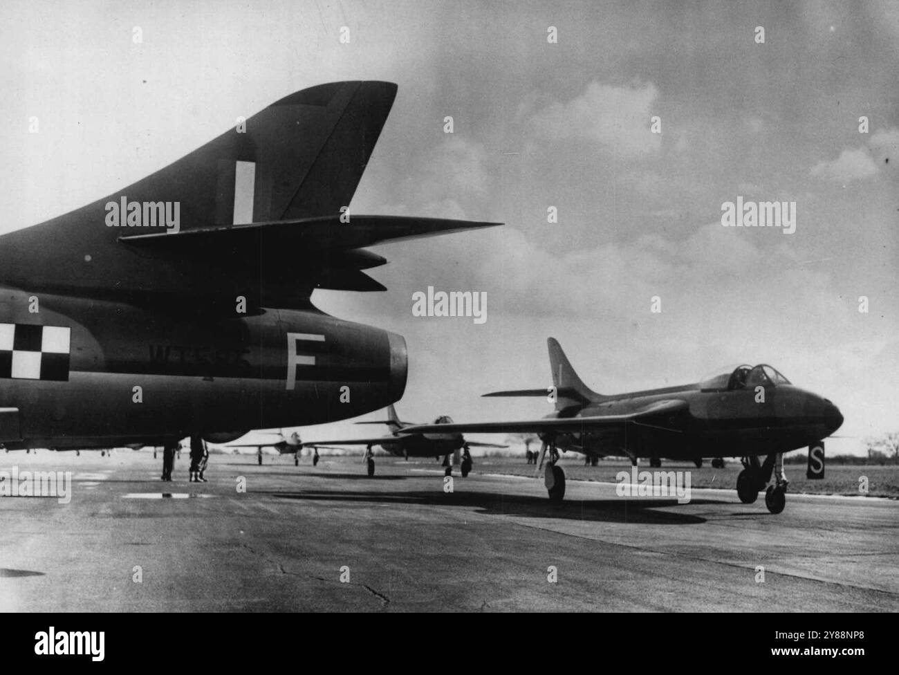 The "Hawkers" On Parade -- Hawker "Hunters" taking-off during a ...