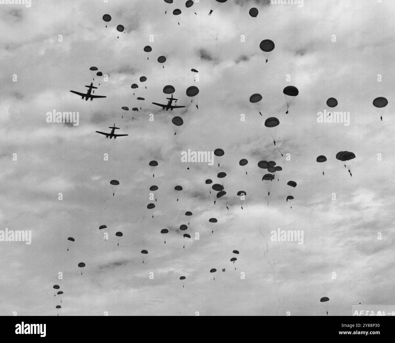 "Chutists Float Downward in U.S. Air Force-Army Maneuvers ...