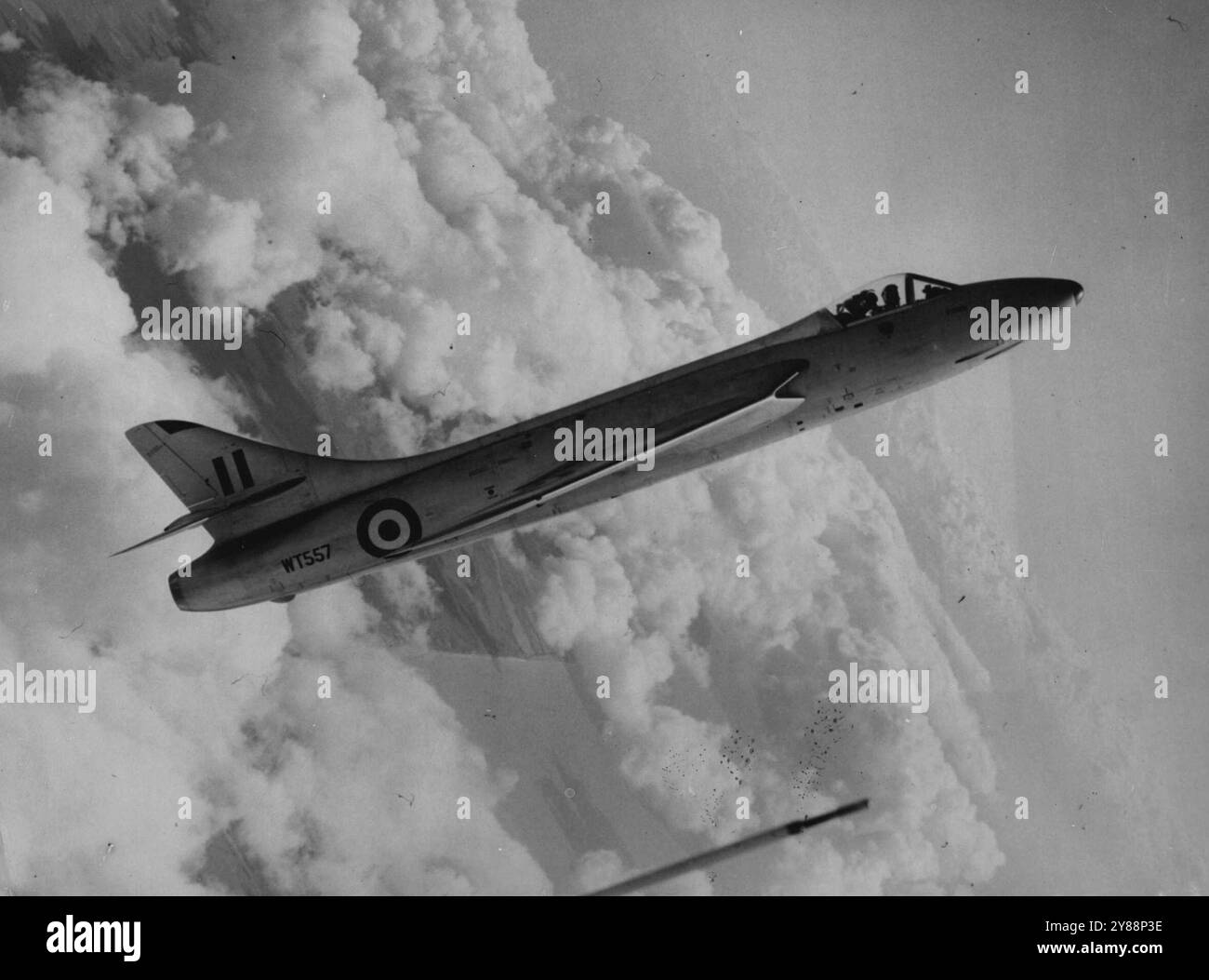 Air force combat arms Black and White Stock Photos & Images - Alamy