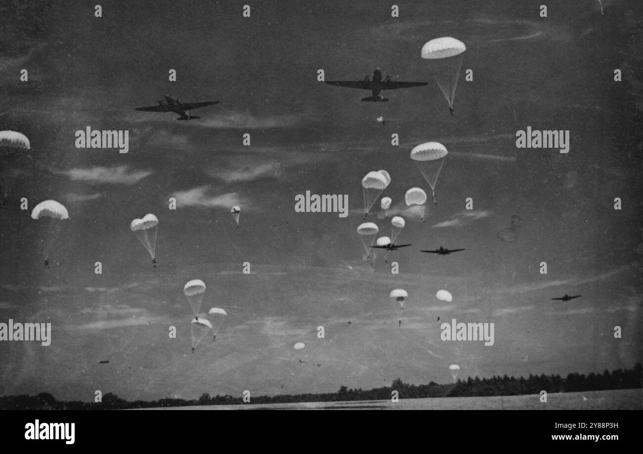 U.S. Army Paratroops in Britain: First Pictures - This ground level ...