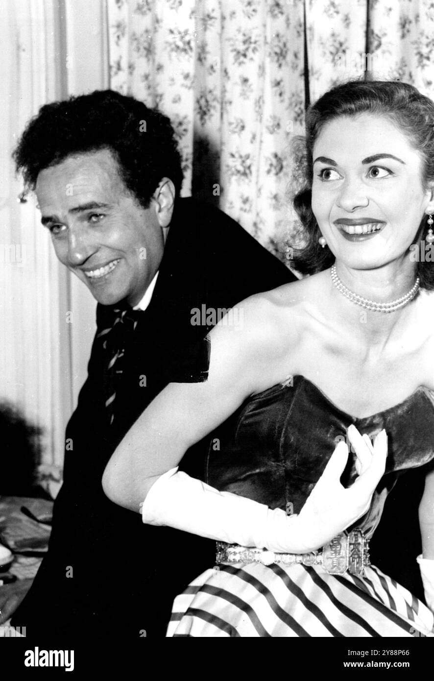 Michael Bentine: Comedian. November 2, 1955 Stock Photo - Alamy