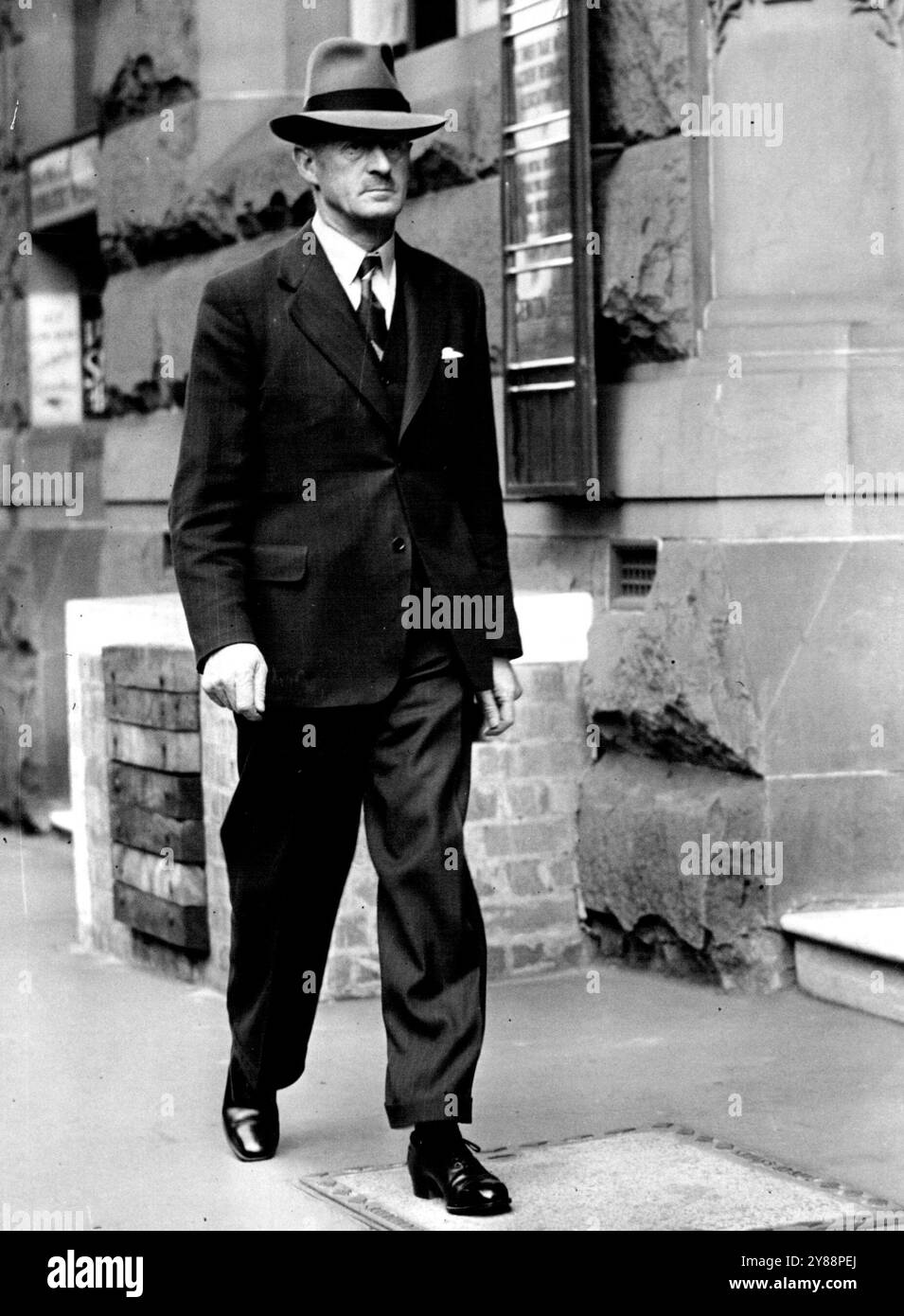 Gordon bennett Black and White Stock Photos & Images - Alamy