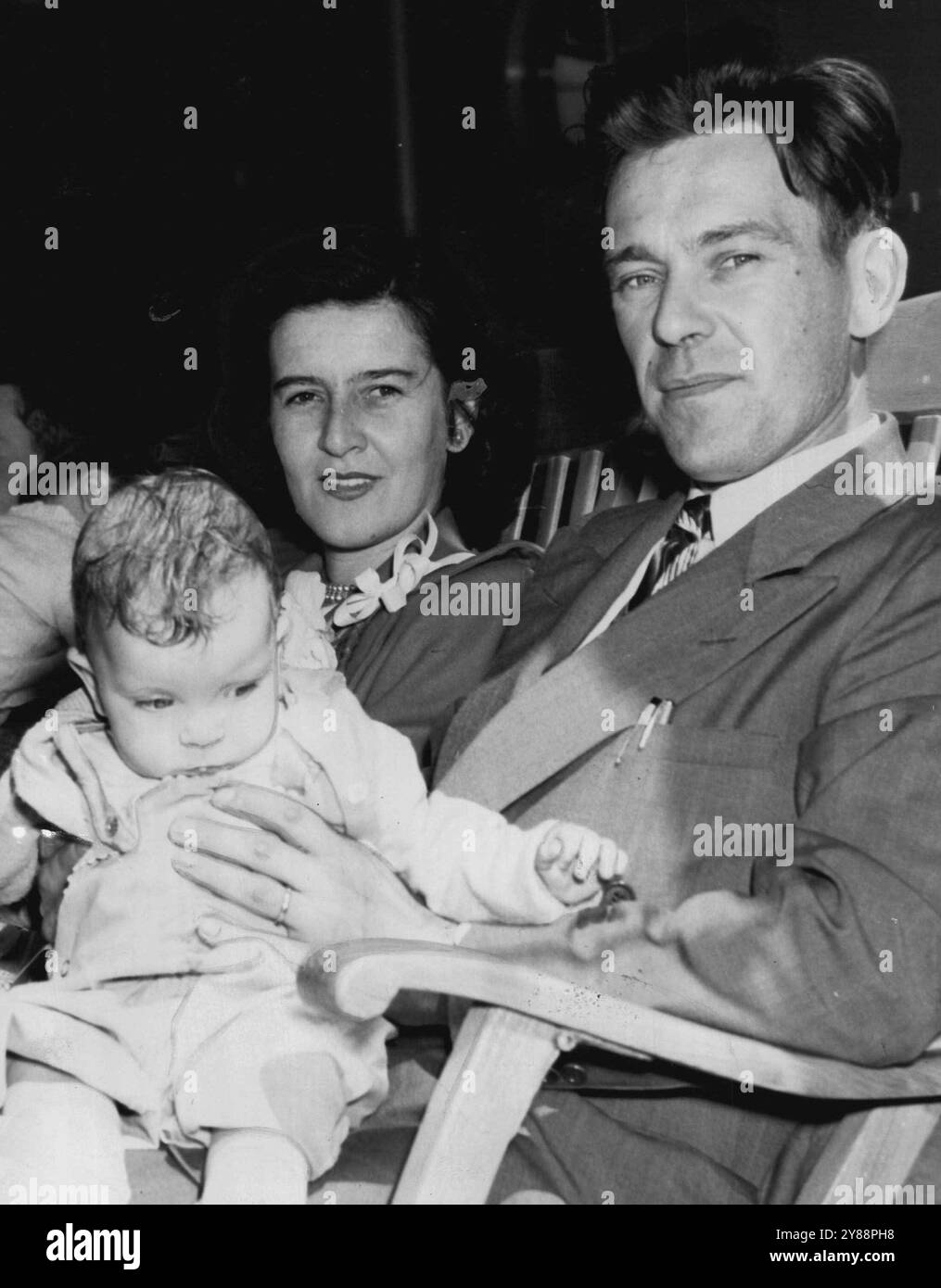 Joseph mary loss john loos hi-res stock photography and images - Alamy