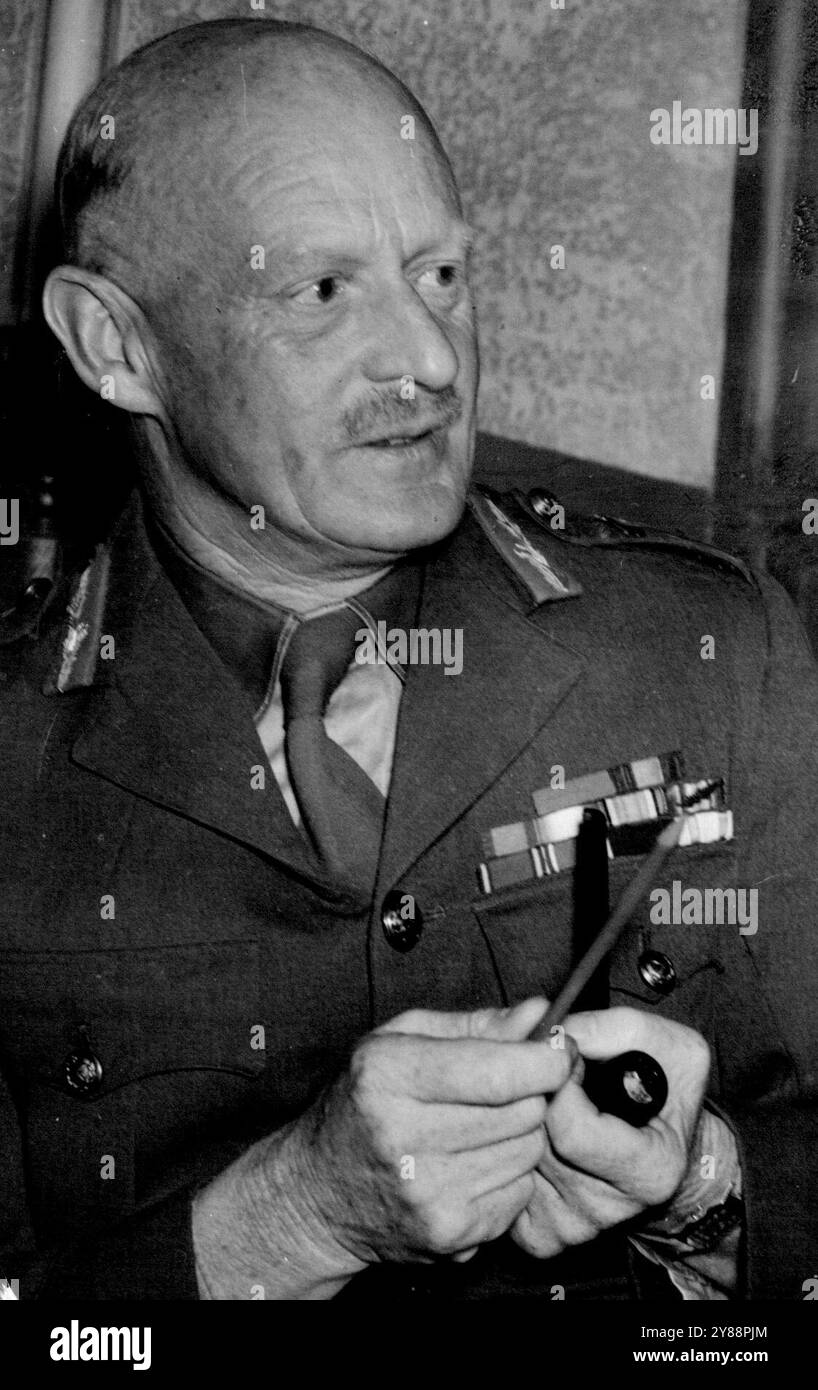 Major Gen Bennett. May 1, 1944 Stock Photo - Alamy