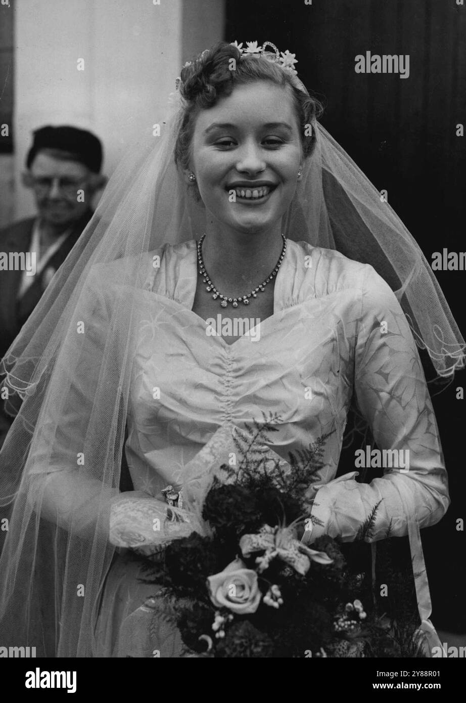 Australia's One Millionth Post War Migrant Marries - 21 year Old ...