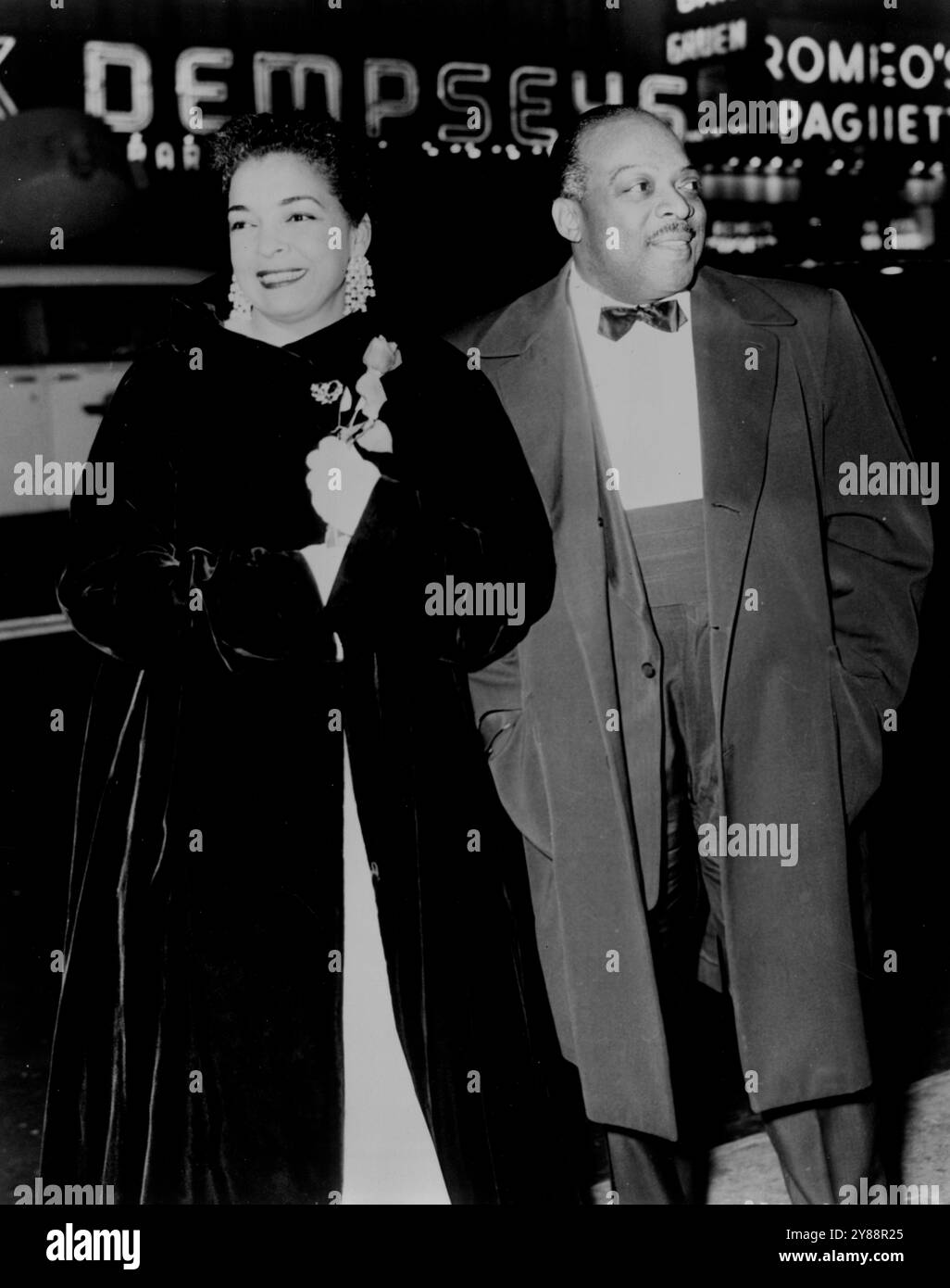 1955 count basie hi-res stock photography and images - Alamy