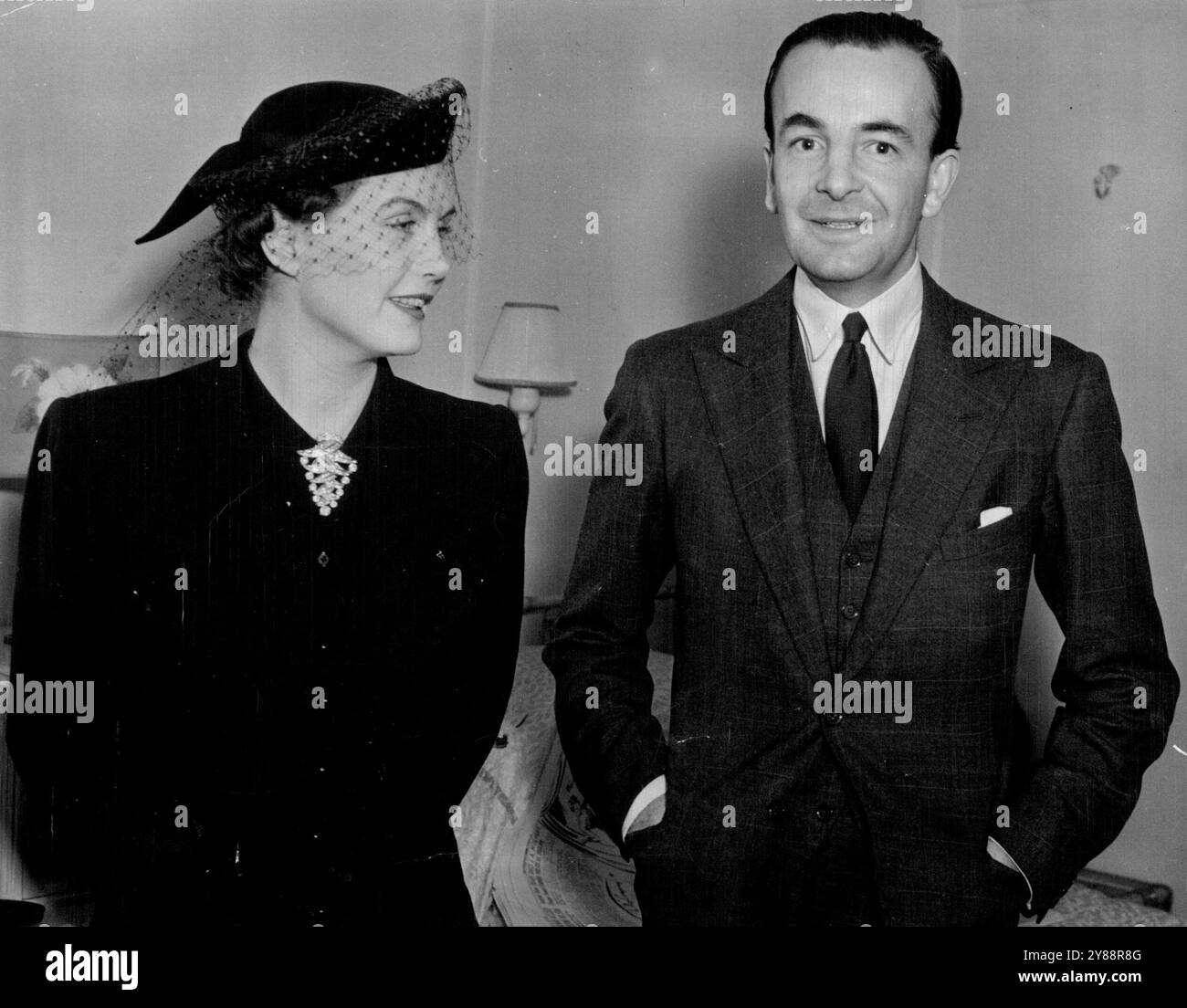 Titled Britons En Route To Australia - Lord And Lady Beatty as they ...