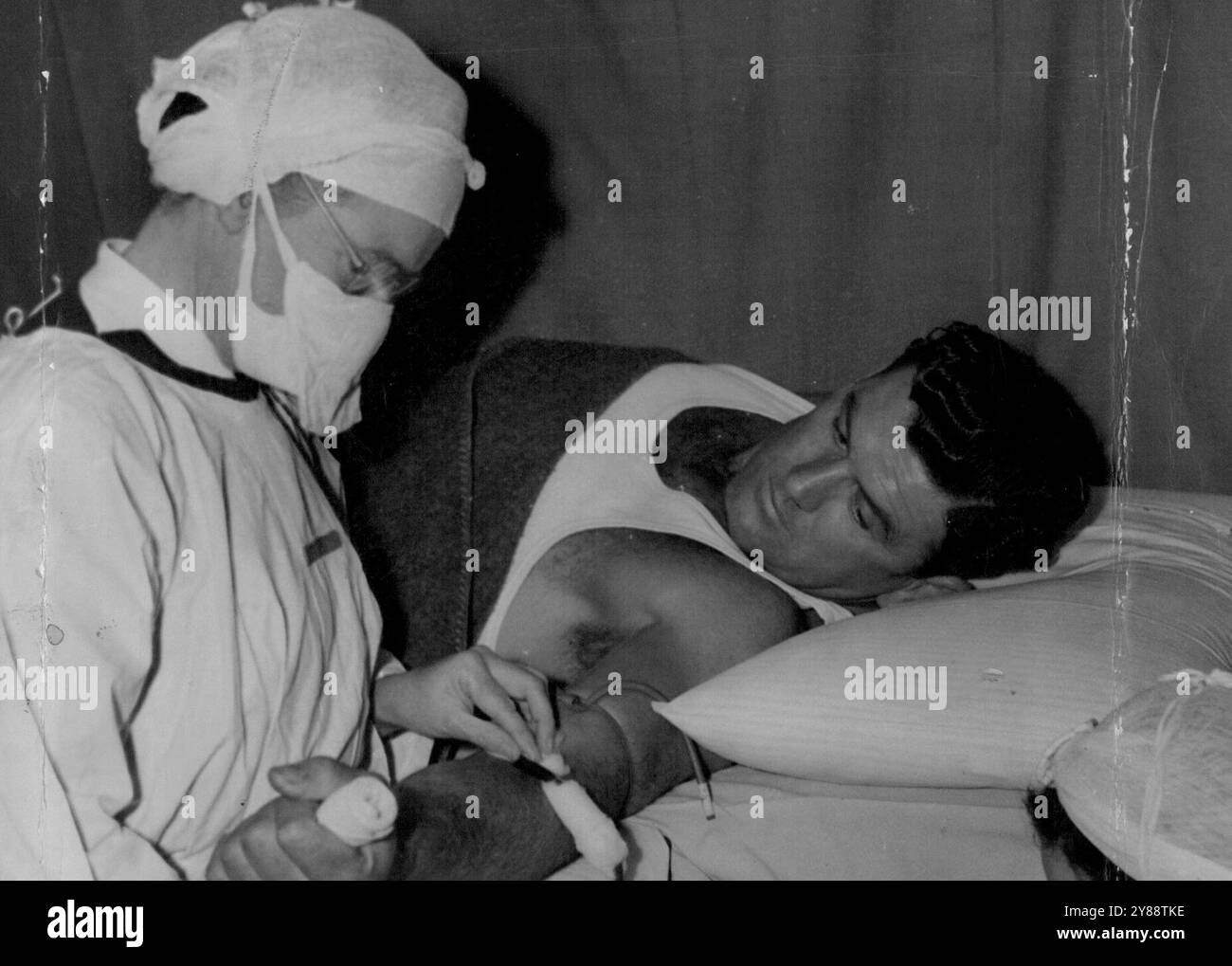 Wrestler's Service: Australian champion Wrestler, Fred Atkins ...