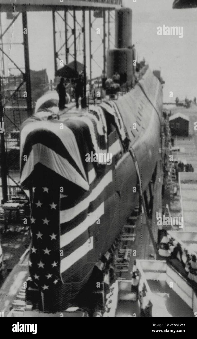 Seawolf submarine hi-res stock photography and images - Alamy