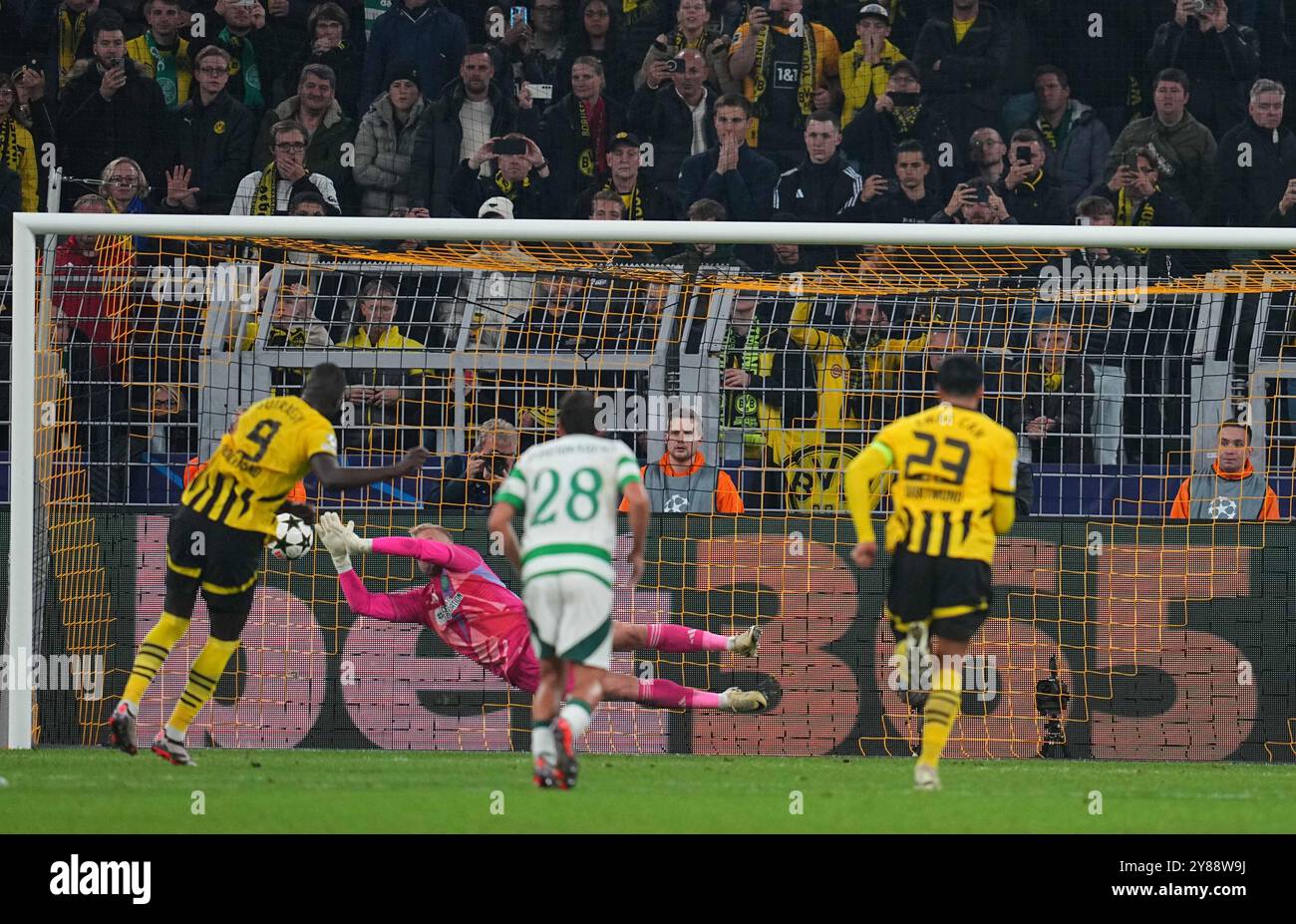 Dortmund, Germany. 1 October, 2024. Serhou Guirassy of Borussia ...