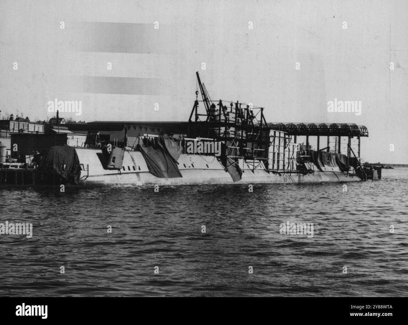 Uss nautilus american navy powered submarine hi-res stock photography ...