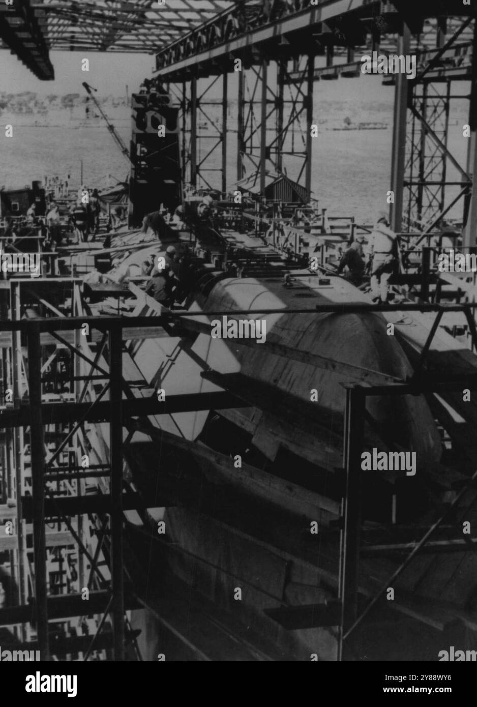 World's First Atom-Power Submarine -- The nautilus on the stooks at ...