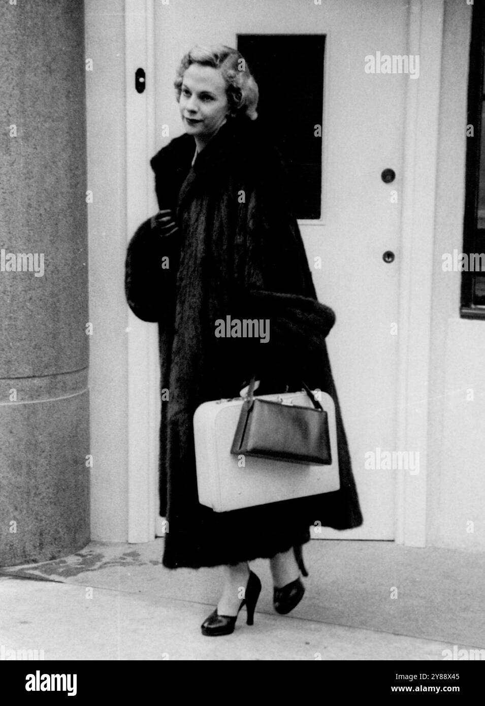 Miss fay thompson hi-res stock photography and images - Alamy