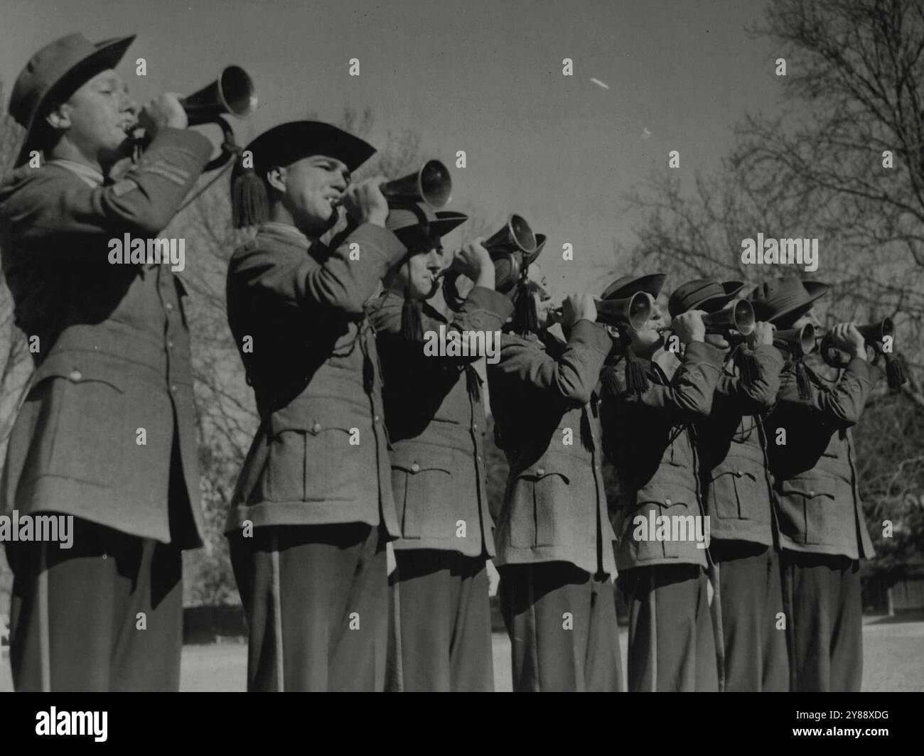 Boys of The Kings School Parramatta tracture the trumpet for when Lady ...