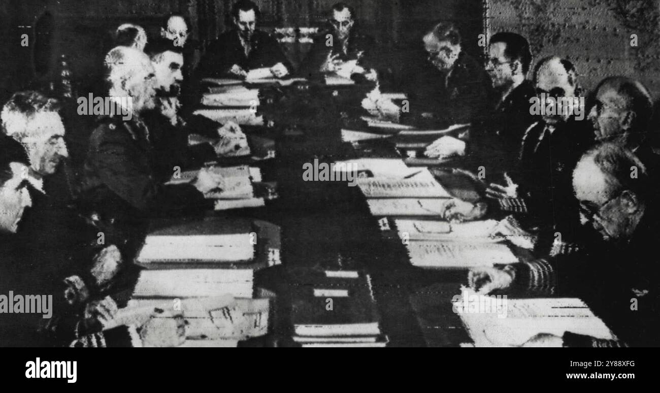 Eight highest ranking American and British Army, Navy and Air Officers ...