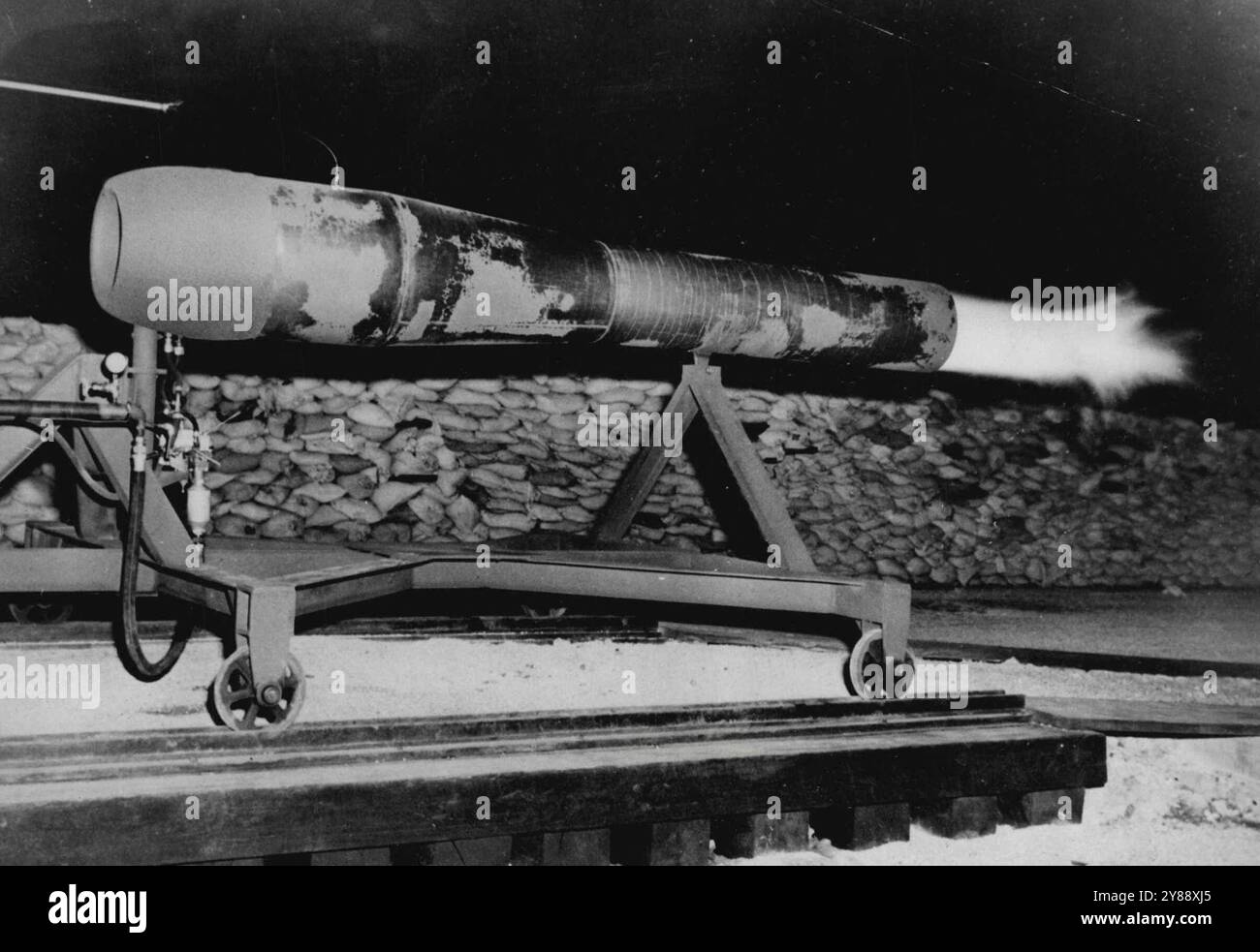 Robot Bomb Engine Undergoes Test -- A completed Robot bomb jet ...